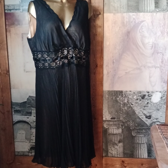 dressbarn | Dresses | Dressbarn Collection Elegant Dress | Poshmark